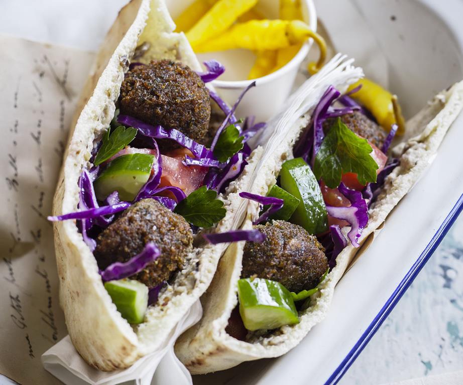 Falafel and cabbage salad pockets - Kids-Fit Australia